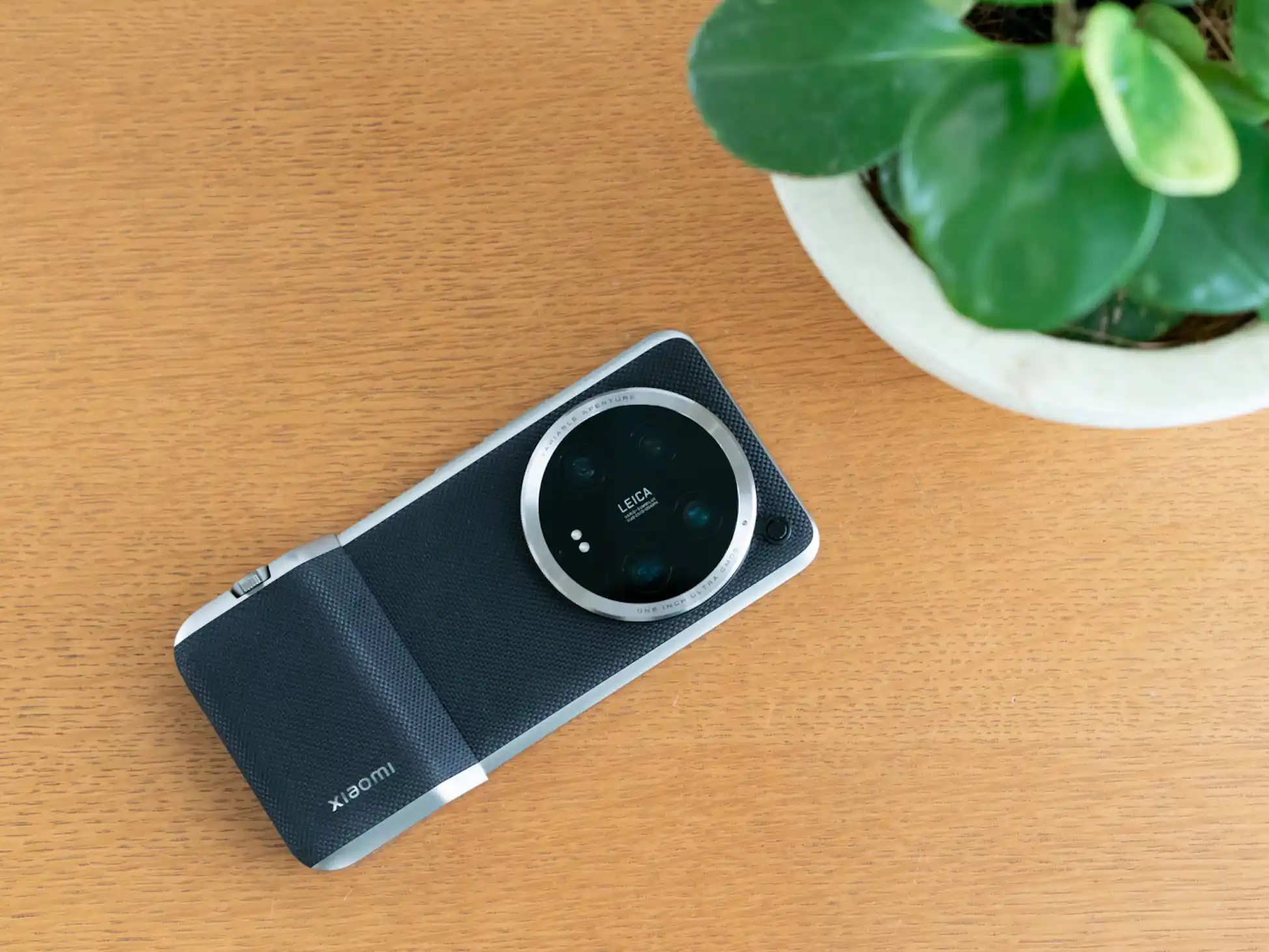 カメラオタクが散々悩み、Xiaomi 14 Ultraをギリギリ買わなかっ カメラオタクが散々悩み、Xiaomi 14 Ultraをギリギリ買わなかっ