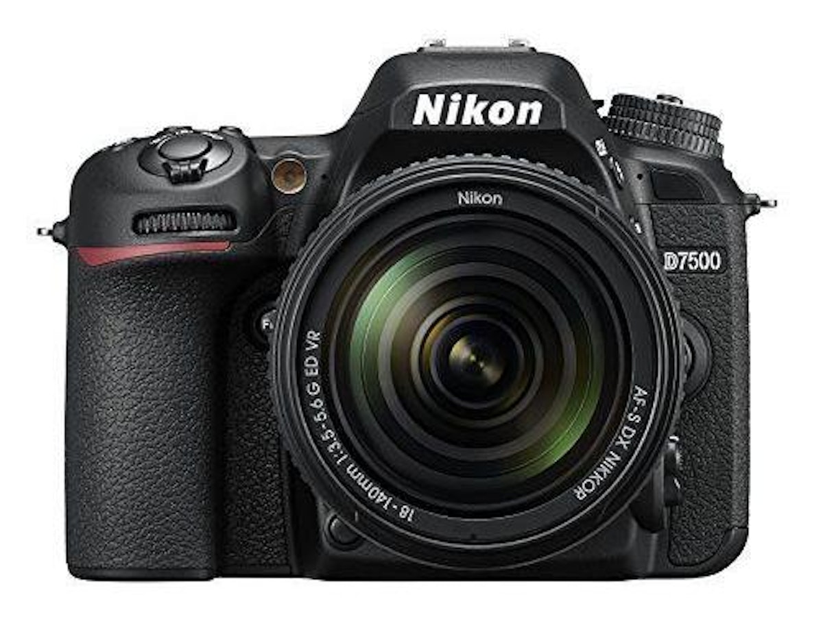 大人気】 Nikon ニコン D7000 レンズキット やすかろ デジタル 大人気】 Nikon ニコン D7000 レンズキット やすかろ デジタル