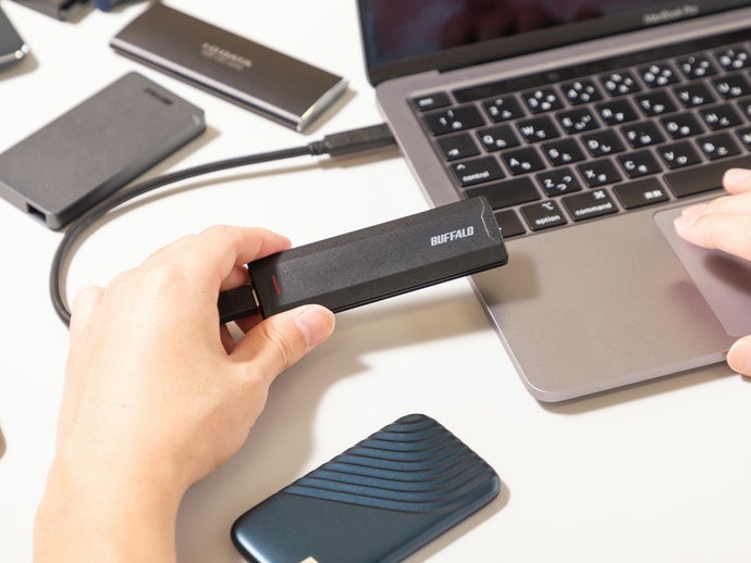 2021新入荷 ポータブルSSD 1TB SSD-PHP1.0U3-BA setonda.com