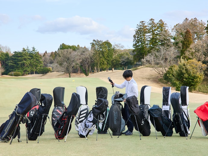 Taylor Made Golf キャリーライト 4WAY スタンドバッグ TB462を Taylor Made Golf キャリーライト 4WAY スタンドバッグ TB462を