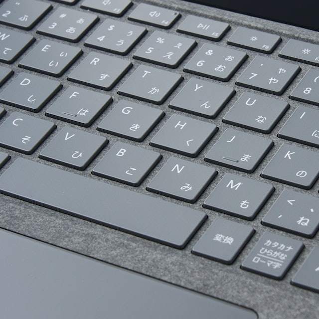 マイクロソフト Surface Pro 9 QCB-00011をレビュー!クチコミ マイクロソフト Surface Pro 9 QCB-00011をレビュー!クチコミ