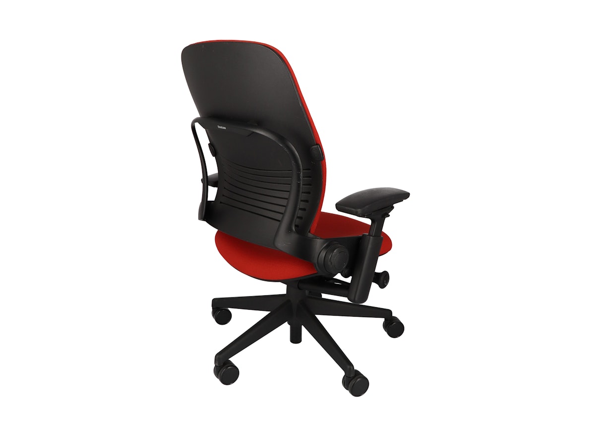 Steelcase チェア リープ V2をレビュー!クチコミ・評判をもとに Steelcase チェア リープ V2をレビュー!クチコミ・評判をもとに